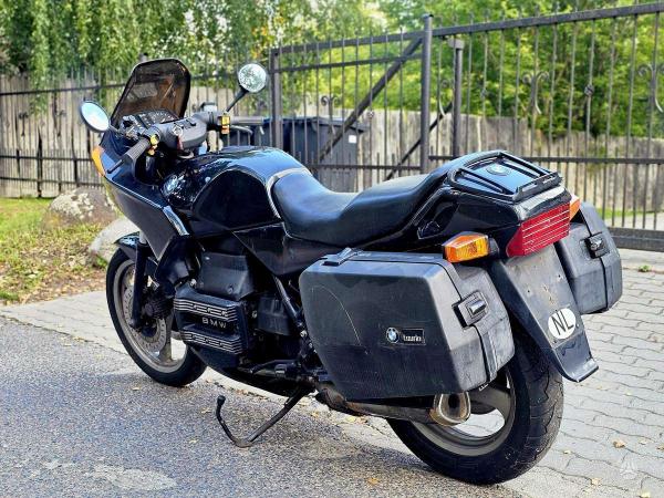Melns BMW K 75 1992 Viļņa, ar dzinēja tilpumu 0.74 L un nobraukumu 142 tūkst. km par 990 €, foto 7 vietnē AUTOMOTO.COM.LV