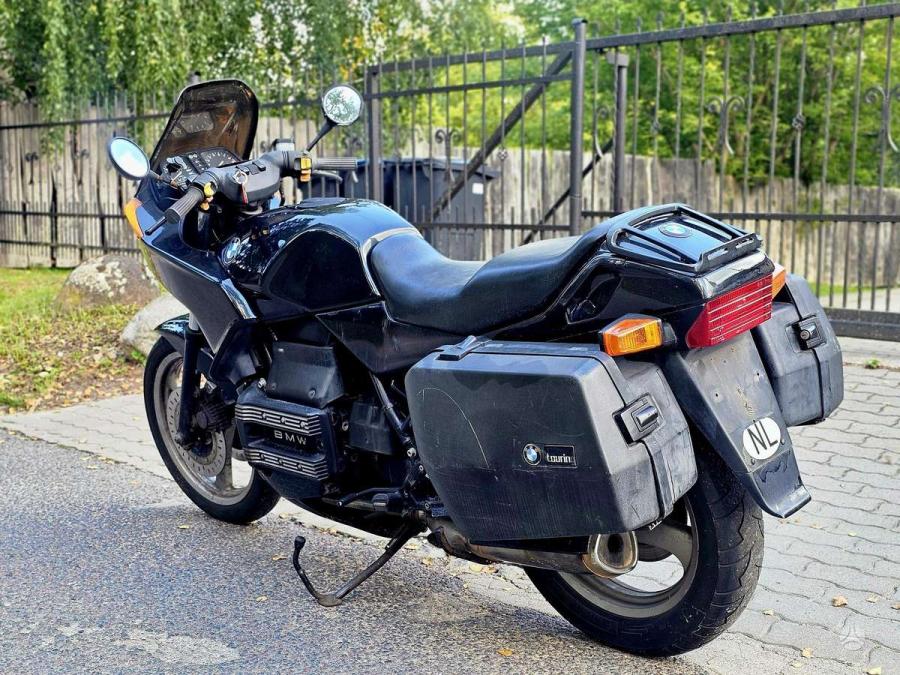 Melns BMW K 75 1992 Viļņa, ar dzinēja tilpumu 0.74 L un nobraukumu 142 tūkst. km par 990 €, foto 7 vietnē AUTOMOTO.COM.LV