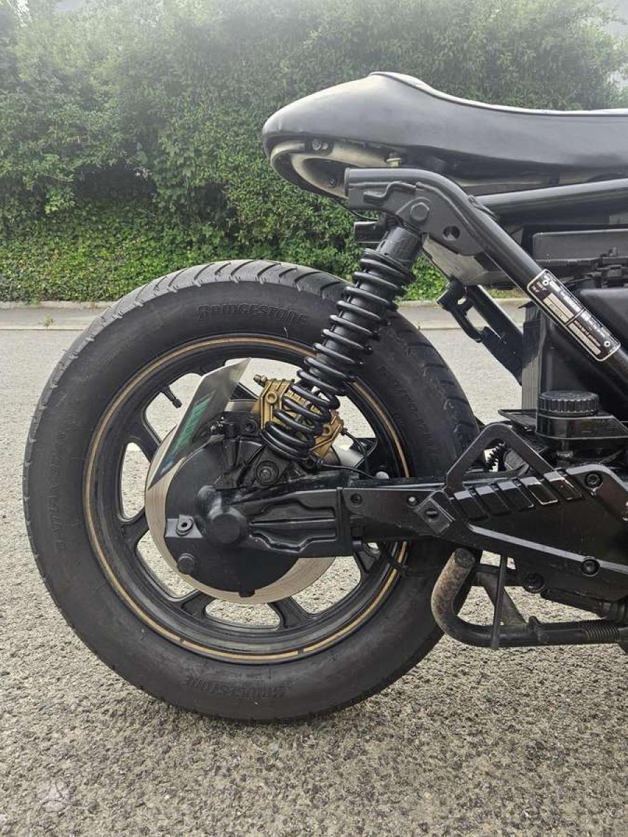 BMW K 75 1989 in Taurage, with an engine capacity of 0.75 L and mileage of 30 thousand km for 3200 €, photo 10 on AUTOMOTO.COM.LV