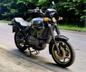 BMW K 75 1990 Viļņa, ar dzinēja tilpumu 0.75 L un nobraukumu 226 tūkst. km par 990 €, foto 4 vietnē AUTOMOTO.COM.LV