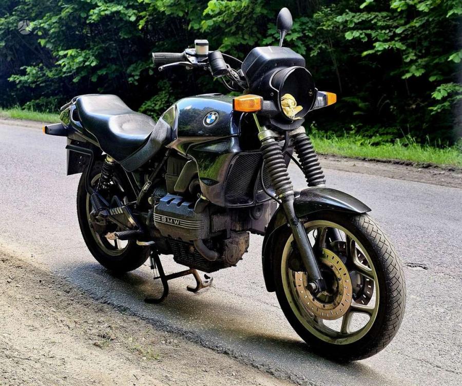BMW K 75 1990 Viļņa, ar dzinēja tilpumu 0.75 L un nobraukumu 226 tūkst. km par 990 €, foto 4 vietnē AUTOMOTO.COM.LV