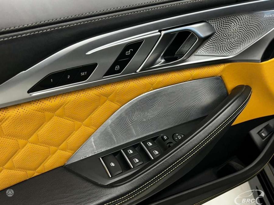Melns BMW M 850 2019 Viļņa, ar dzinēja tilpumu 4.40 L un nobraukumu 33 tūkst. km par 52900 €, foto 16 vietnē AUTOMOTO.COM.LV