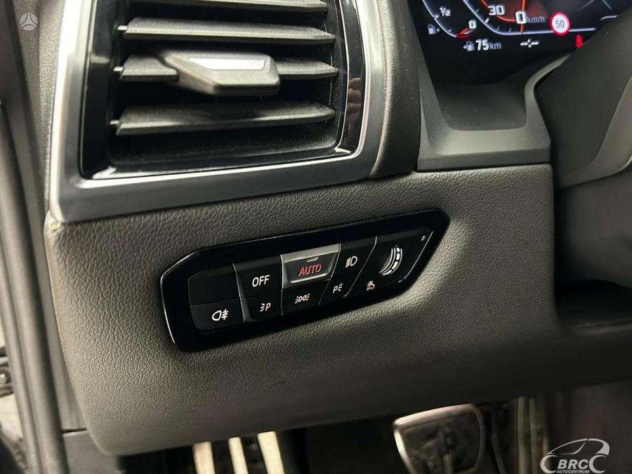 Melns BMW M 850 2019 Viļņa, ar dzinēja tilpumu 4.40 L un nobraukumu 33 tūkst. km par 52900 €, foto 18 vietnē AUTOMOTO.COM.LV