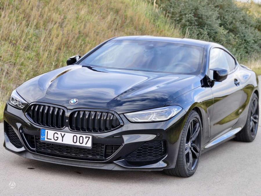 Black BMW M 850 2019 in Siauliai, with an engine capacity of 4.40 L and mileage of 86 thousand km for 43500 €, photo 1 on AUTOMOTO.COM.LV
