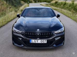 Black BMW M 850 2019 in Siauliai, with an engine capacity of 4.40 L and mileage of 86 thousand km for 43500 €, photo 4 on AUTOMOTO.COM.LV