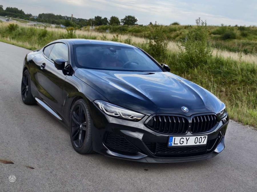 Black BMW M 850 2019 in Siauliai, with an engine capacity of 4.40 L and mileage of 86 thousand km for 43500 €, photo 5 on AUTOMOTO.COM.LV