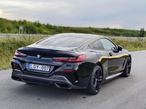 Black BMW M 850 2019 in Siauliai, with an engine capacity of 4.40 L and mileage of 86 thousand km for 43500 €, photo 8 on AUTOMOTO.COM.LV