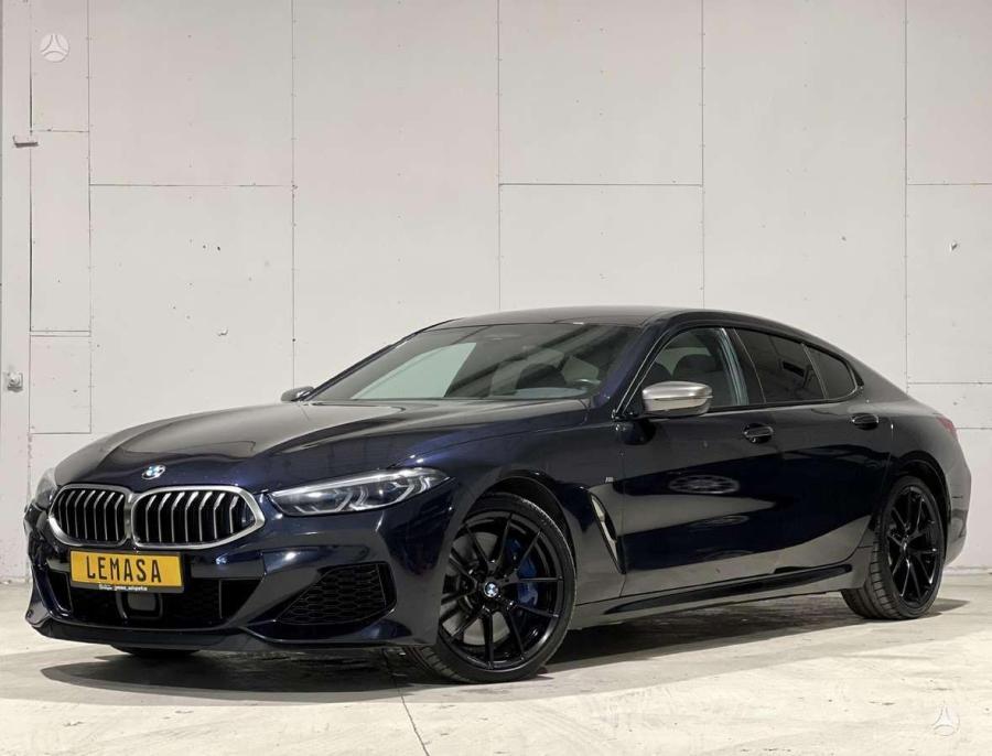 Black BMW M 850 2020 in Klaipeda, with an engine capacity of 4.40 L and mileage of 102 thousand km for 42500 €, photo 5 on AUTOMOTO.COM.LV