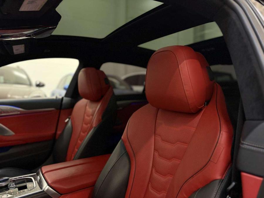 Black BMW M 850 2020 in Vilnius, with an engine capacity of 4.40 L and mileage of 79 thousand km for 46900 €, photo 17 on AUTOMOTO.COM.LV