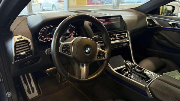 Blue BMW M 850 2019 in Vilnius, with an engine capacity of 4.40 L and mileage of 33 thousand km for 49989 €, photo 8 on AUTOMOTO.COM.LV