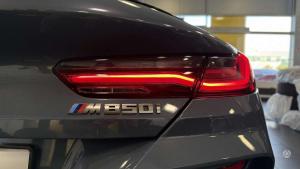 Синий БМВ M 850 2019 в Вильнюс, объемом двигателя 4.40 л и пробегом 33 тыс. км за 49989 €, фото 23 на AUTOMOTO.COM.LV