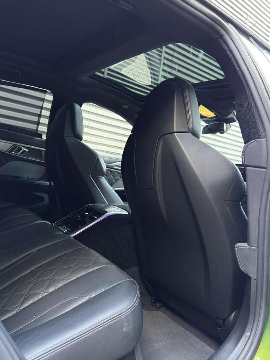 Zaļš BMW M 850 2022 Viļņa, ar dzinēja tilpumu 4.40 L un nobraukumu 86 tūkst. km par 47400 €, foto 29 vietnē AUTOMOTO.COM.LV