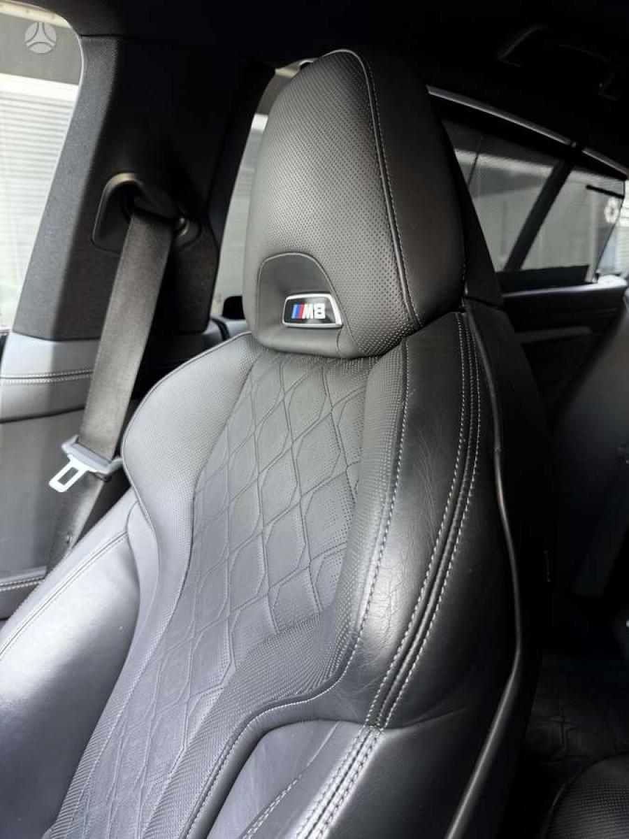 Zaļš BMW M 850 2022 Viļņa, ar dzinēja tilpumu 4.40 L un nobraukumu 86 tūkst. km par 47400 €, foto 31 vietnē AUTOMOTO.COM.LV