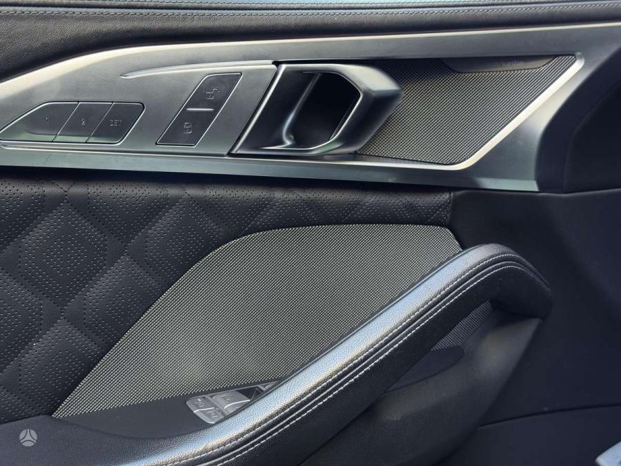 Zaļš BMW M 850 2022 Viļņa, ar dzinēja tilpumu 4.40 L un nobraukumu 86 tūkst. km par 47400 €, foto 38 vietnē AUTOMOTO.COM.LV