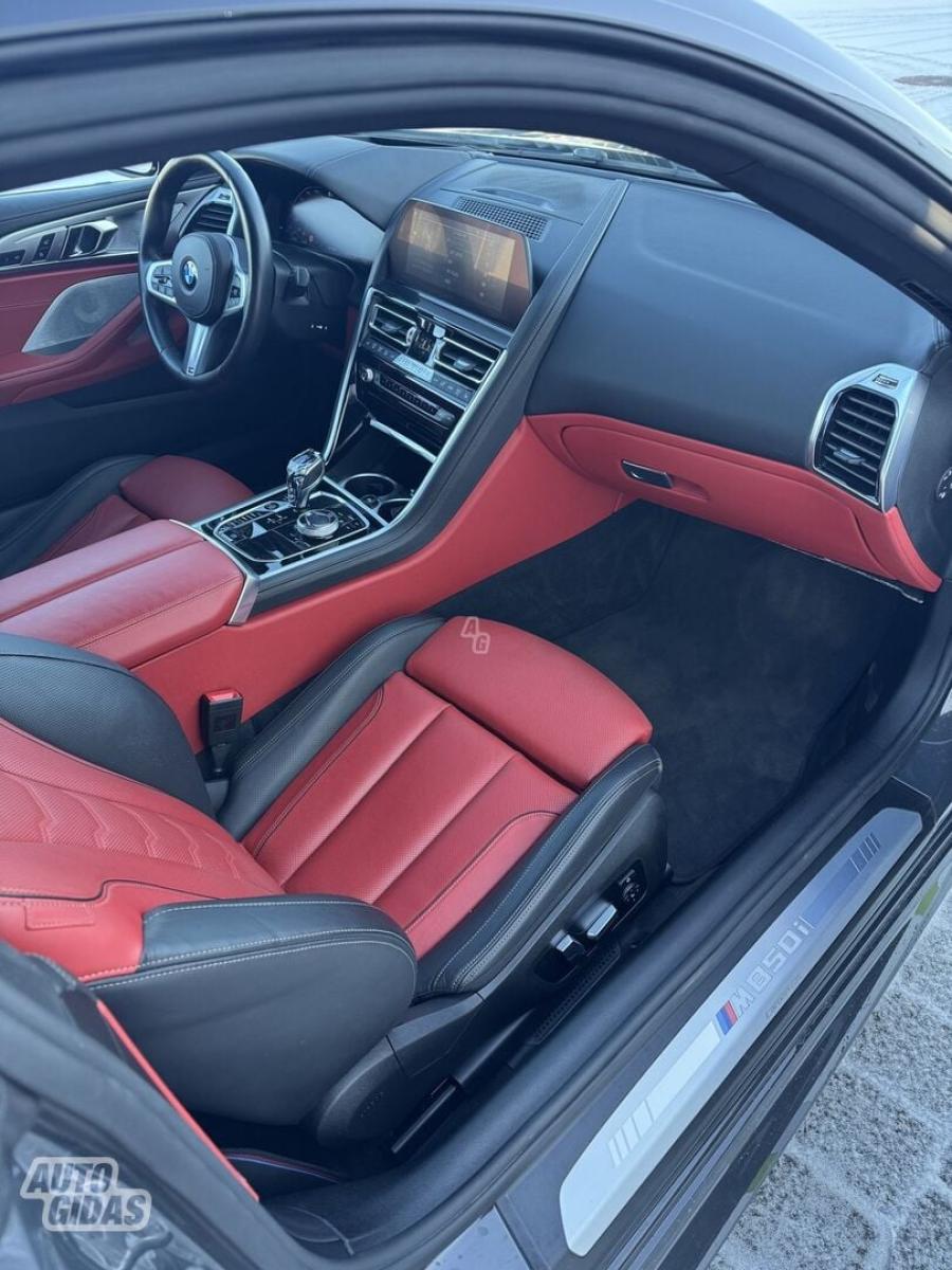 Pelēks BMW M 850 2019 Raseiniai, ar dzinēja tilpumu 4.40 L un nobraukumu 52 tūkst. km par 47000 €, foto 18 vietnē AUTOMOTO.COM.LV