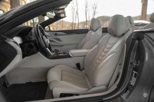 Grey BMW M 850 2024 in Vilnius, with an engine capacity of 4.40 L and mileage of 18 thousand km for 72000 €, photo 12 on AUTOMOTO.COM.LV