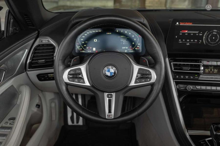 Grey BMW M 850 2024 in Vilnius, with an engine capacity of 4.40 L and mileage of 18 thousand km for 72000 €, photo 17 on AUTOMOTO.COM.LV