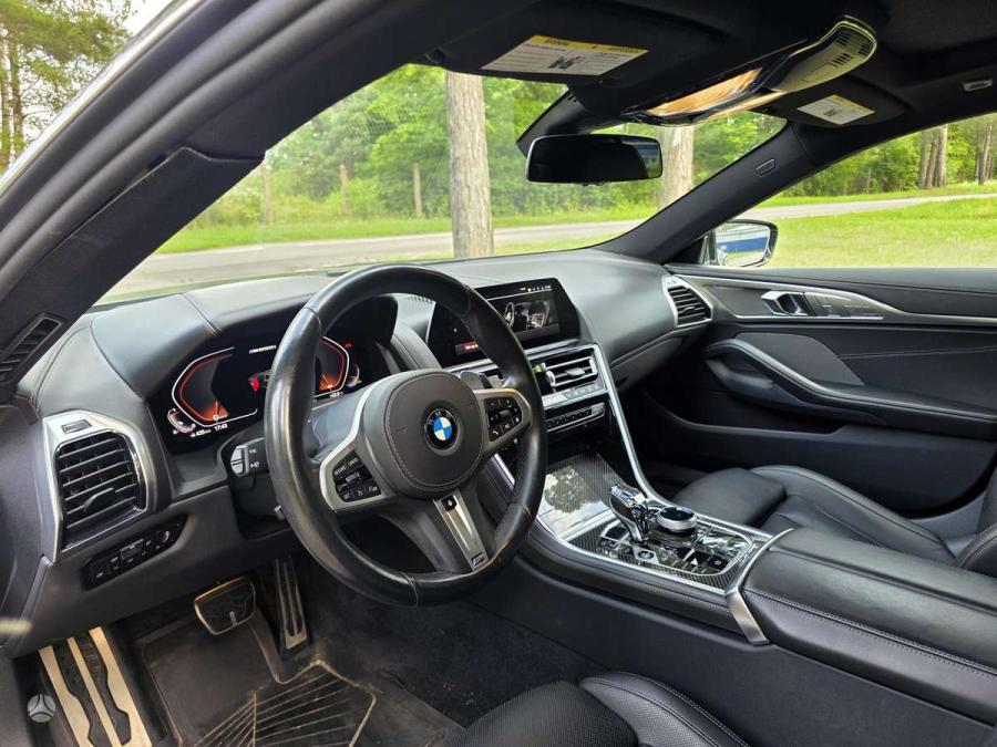 Grey BMW M 850 2021 in Kaunas, with an engine capacity of 4.40 L and mileage of 70 thousand km for 49500 €, photo 8 on AUTOMOTO.COM.LV