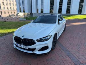 White BMW M 850 2020 in Siauliai, with an engine capacity of 4.40 L and mileage of 65 thousand km for 46000 €, photo  on AUTOMOTO.COM.LV
