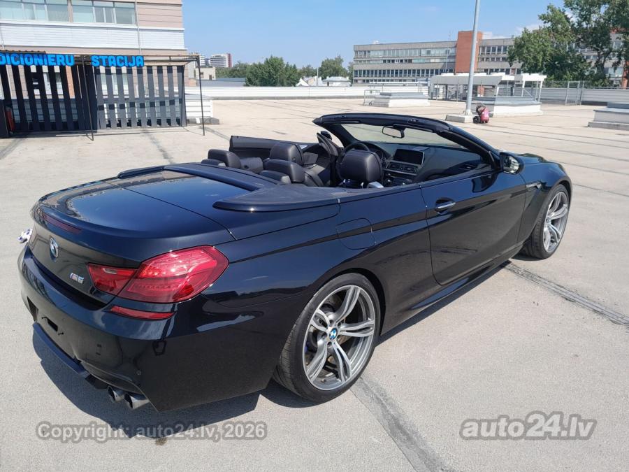 Black BMW M-series 2016 in Riga, with an engine capacity of 4.40 L and mileage of 149 thousand km for 29900 €, photo 3 on AUTOMOTO.COM.LV