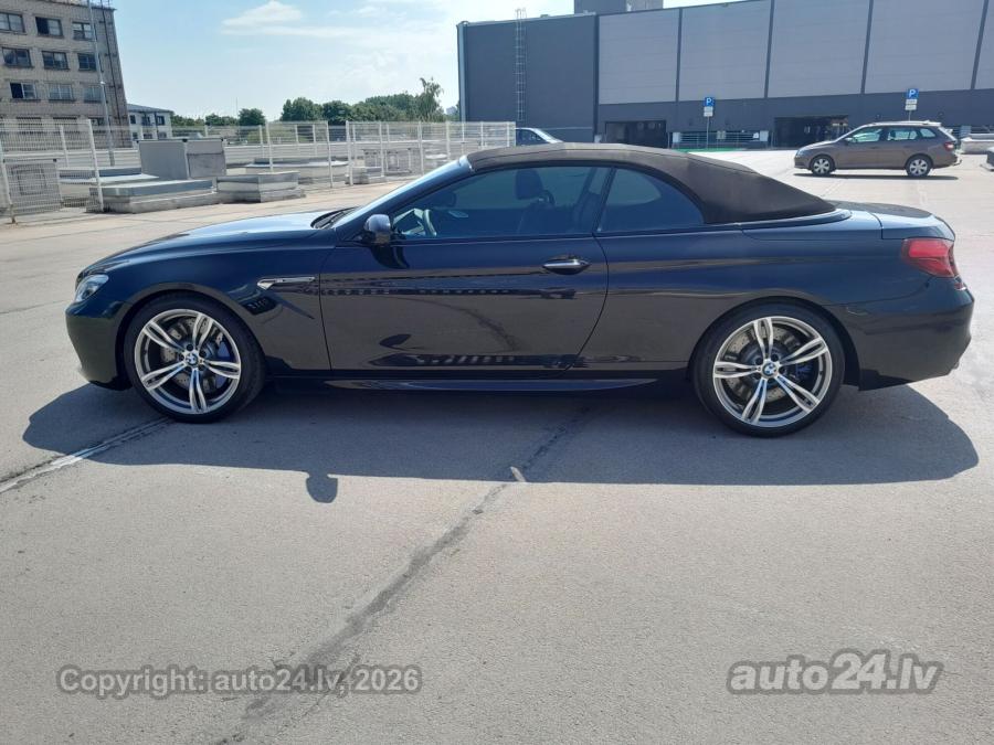 Black BMW M-series 2016 in Riga, with an engine capacity of 4.40 L and mileage of 149 thousand km for 29900 €, photo 13 on AUTOMOTO.COM.LV