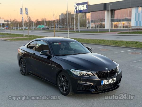 Melns BMW M-series 2014 Tallina, ar dzinēja tilpumu 3.00 L un nobraukumu 140 tūkst. km par 19500 €, foto 1 vietnē AUTOMOTO.COM.LV