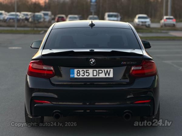 Melns BMW M-series 2014 Tallina, ar dzinēja tilpumu 3.00 L un nobraukumu 140 tūkst. km par 19500 €, foto 6 vietnē AUTOMOTO.COM.LV