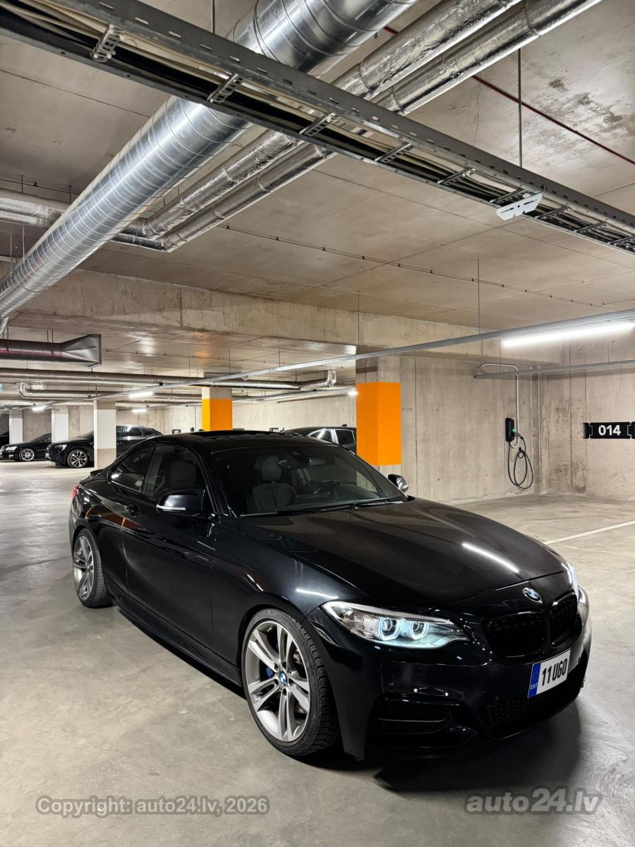 Melns BMW M-series 2014 Tallina, ar dzinēja tilpumu 3.00 L un nobraukumu 167 tūkst. km par 19000 €, foto 3 vietnē AUTOMOTO.COM.LV