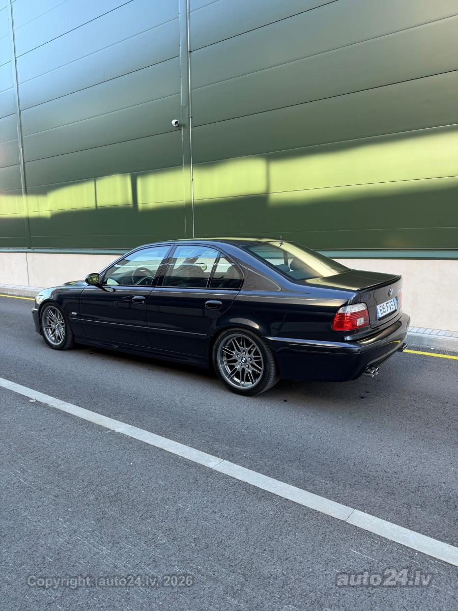 Black BMW M-series 1999 in Tallinn, with an engine capacity of 4.90 L and mileage of 300 thousand km for 24500 €, photo 13 on AUTOMOTO.COM.LV
