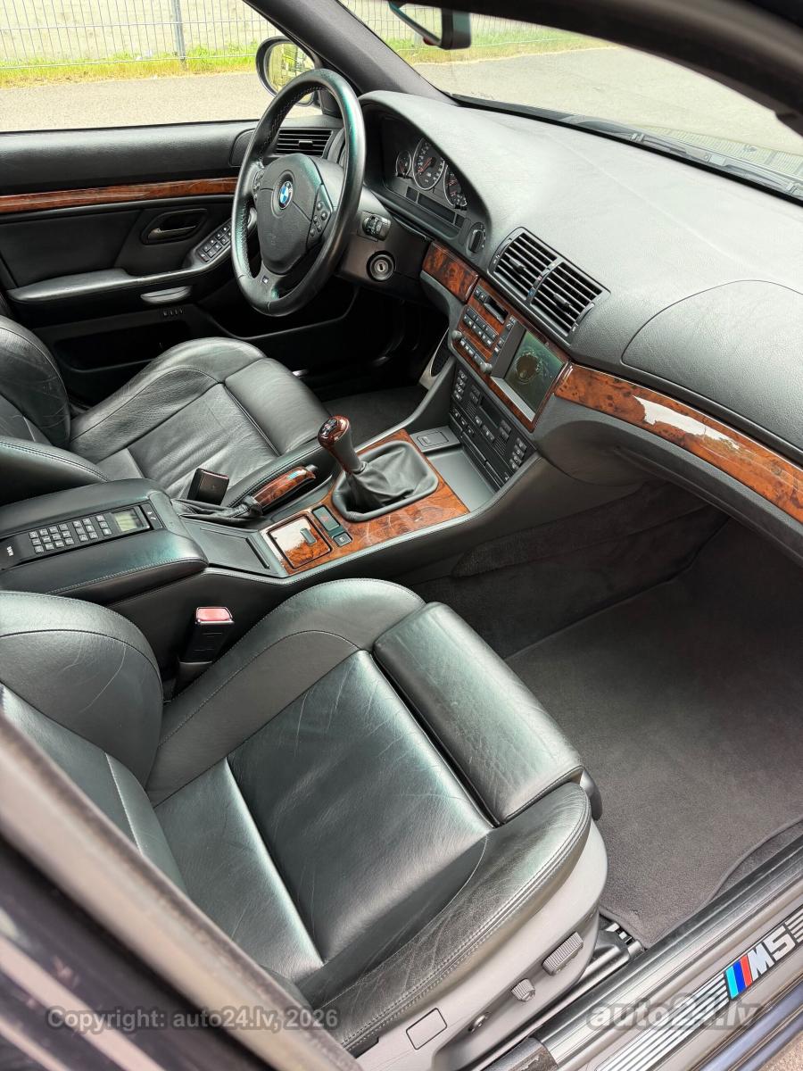 Black BMW M-series 1999 in Tallinn, with an engine capacity of 4.90 L and mileage of 300 thousand km for 24500 €, photo 21 on AUTOMOTO.COM.LV