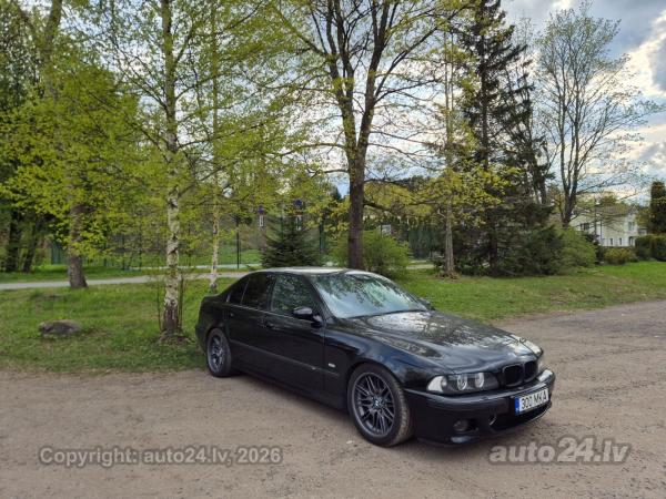 Melns BMW M-series 2000 Tallina, ar dzinēja tilpumu 4.90 L un nobraukumu 0 tūkst. km par 17900 €, foto 3 vietnē AUTOMOTO.COM.LV