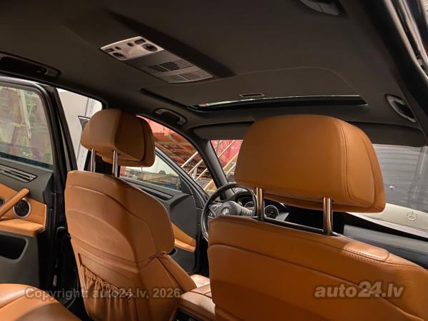 Melns BMW M-series 2007 Tallina, ar dzinēja tilpumu 5.00 L un nobraukumu 189 tūkst. km par 29000 €, foto 5 vietnē AUTOMOTO.COM.LV