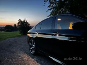 Melns BMW M-series 2015 Tallina, ar dzinēja tilpumu 4.40 L un nobraukumu 179 tūkst. km par 39800 €, foto 19 vietnē AUTOMOTO.COM.LV