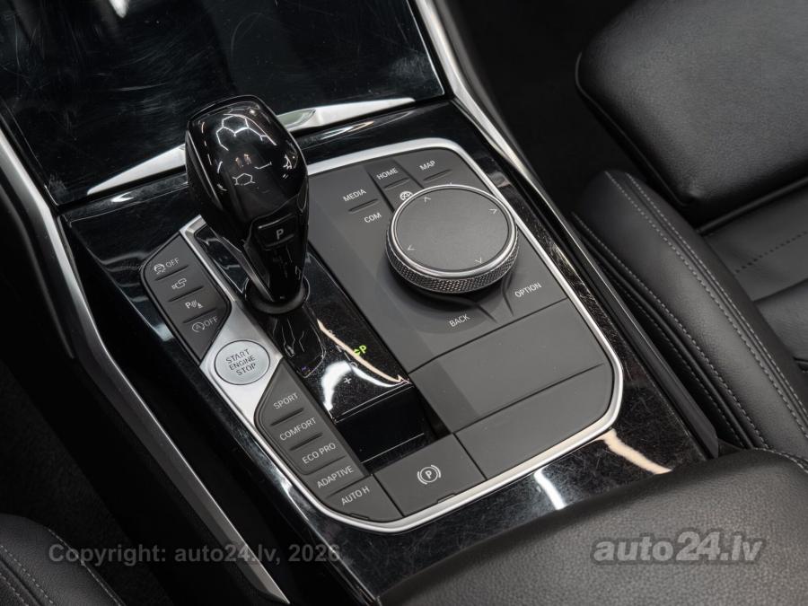 Melns BMW M-series 2020 Tallina, ar dzinēja tilpumu 3.00 L un nobraukumu 144 tūkst. km par 39900 €, foto 12 vietnē AUTOMOTO.COM.LV