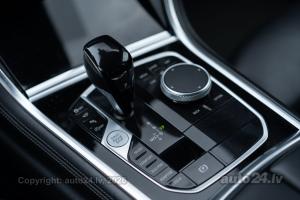 Melns BMW M-series 2022 Tallina, ar dzinēja tilpumu 4.40 L un nobraukumu 74 tūkst. km par 59900 €, foto 15 vietnē AUTOMOTO.COM.LV