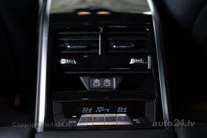 Melns BMW M-series 2022 Tallina, ar dzinēja tilpumu 4.40 L un nobraukumu 74 tūkst. km par 59900 €, foto 18 vietnē AUTOMOTO.COM.LV