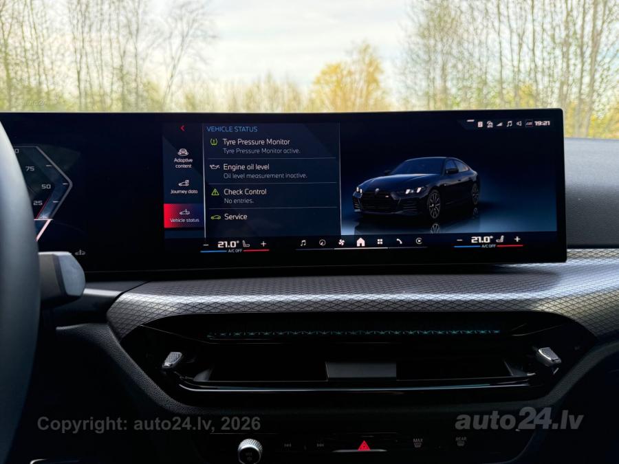 Melns BMW M-series 2025 Tallina, ar dzinēja tilpumu 3.00 L un nobraukumu 29 tūkst. km par 69999 €, foto 24 vietnē AUTOMOTO.COM.LV
