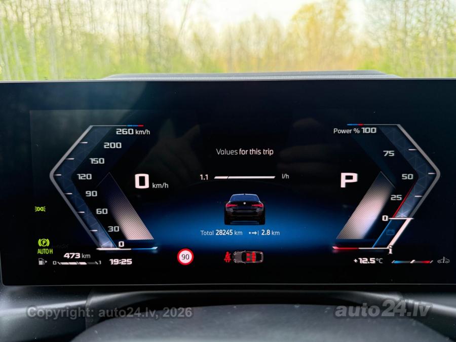 Melns BMW M-series 2025 Tallina, ar dzinēja tilpumu 3.00 L un nobraukumu 29 tūkst. km par 69999 €, foto 27 vietnē AUTOMOTO.COM.LV
