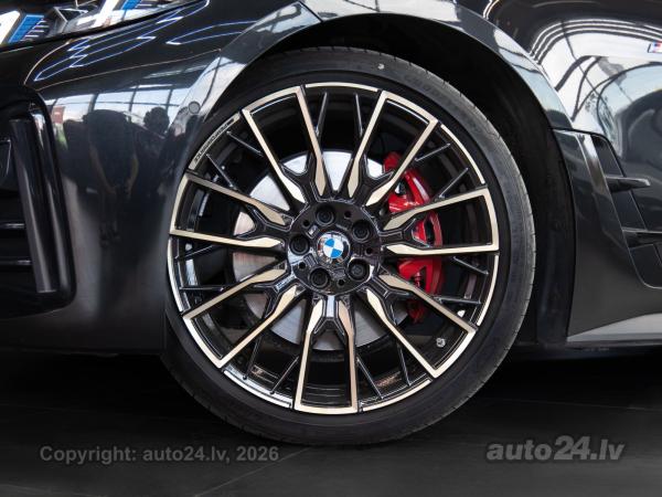 Black BMW M-series 2025 in Tallinn, with an engine capacity of 3.00 L and mileage of 30 thousand km for 72900 €, photo 4 on AUTOMOTO.COM.LV