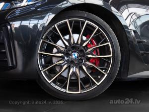 Black BMW M-series 2025 in Tallinn, with an engine capacity of 3.00 L and mileage of 30 thousand km for 72900 €, photo 5 on AUTOMOTO.COM.LV