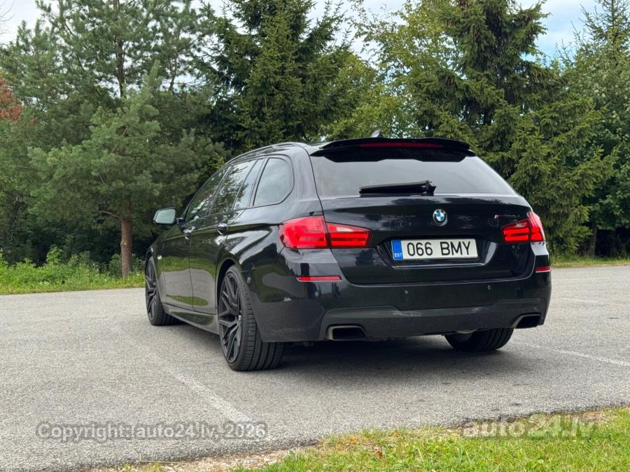 Melns BMW M-series 2012 Tartu, ar dzinēja tilpumu 3.00 L un nobraukumu 237 tūkst. km par 16000 €, foto 7 vietnē AUTOMOTO.COM.LV