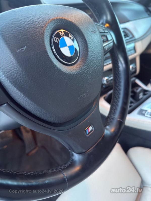 Melns BMW M-series 2013 Tallina, ar dzinēja tilpumu 3.00 L un nobraukumu 313 tūkst. km par 14000 €, foto 11 vietnē AUTOMOTO.COM.LV