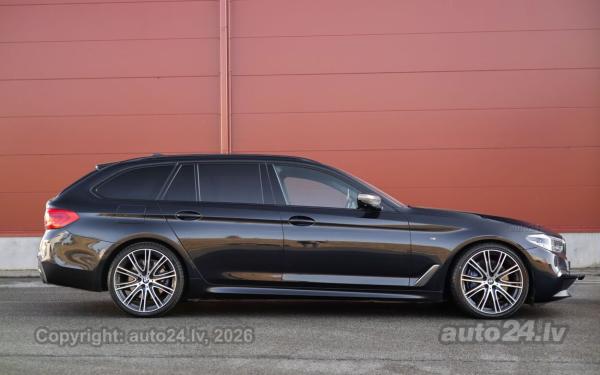 Black BMW M-series 2018 in Tallinn, with an engine capacity of 3.00 L and mileage of 194 thousand km for 27000 €, photo 4 on AUTOMOTO.COM.LV