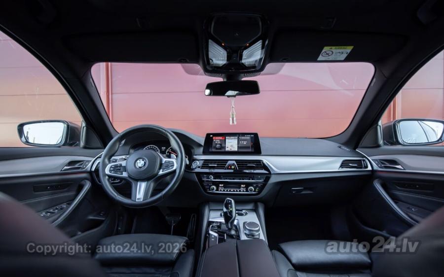 Black BMW M-series 2018 in Tallinn, with an engine capacity of 3.00 L and mileage of 194 thousand km for 27000 €, photo 20 on AUTOMOTO.COM.LV