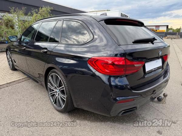 Melns BMW M-series 2018 Tallina, ar dzinēja tilpumu 3.00 L un nobraukumu 194 tūkst. km par 26500 €, foto 2 vietnē AUTOMOTO.COM.LV
