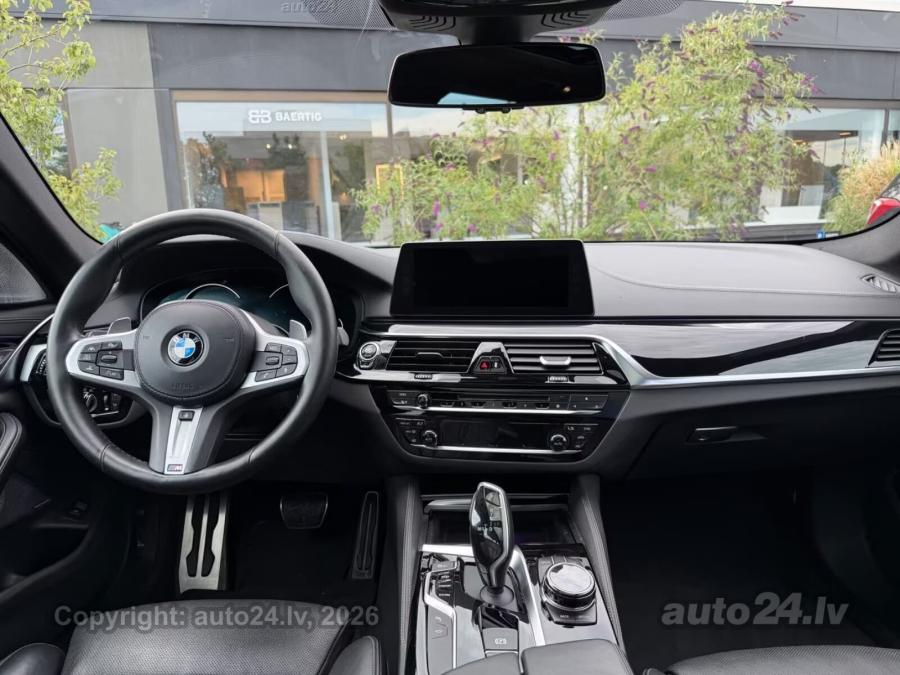 Melns BMW M-series 2018 Tallina, ar dzinēja tilpumu 3.00 L un nobraukumu 194 tūkst. km par 26500 €, foto 7 vietnē AUTOMOTO.COM.LV