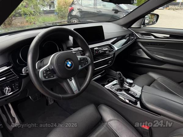Melns BMW M-series 2018 Tallina, ar dzinēja tilpumu 3.00 L un nobraukumu 194 tūkst. km par 26500 €, foto 7 vietnē AUTOMOTO.COM.LV