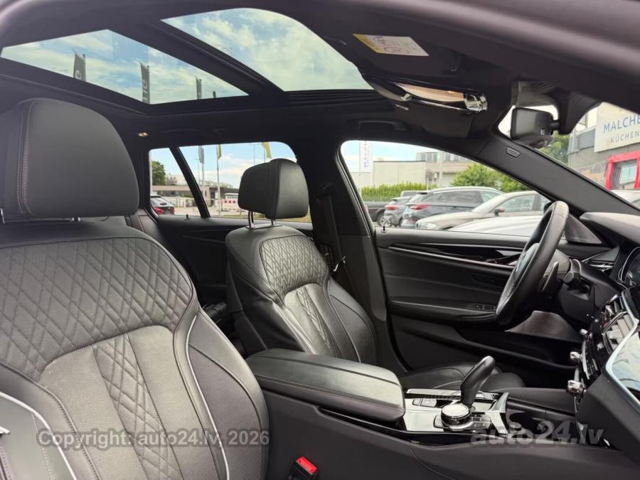 Melns BMW M-series 2018 Tallina, ar dzinēja tilpumu 3.00 L un nobraukumu 194 tūkst. km par 26500 €, foto 12 vietnē AUTOMOTO.COM.LV