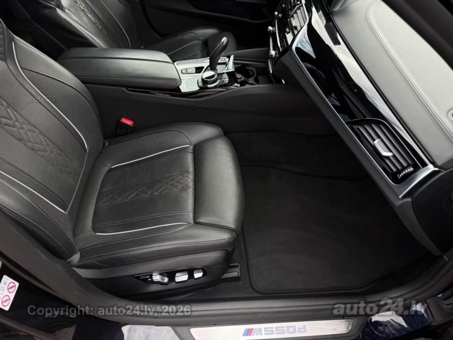 Melns BMW M-series 2018 Tallina, ar dzinēja tilpumu 3.00 L un nobraukumu 194 tūkst. km par 26500 €, foto 14 vietnē AUTOMOTO.COM.LV