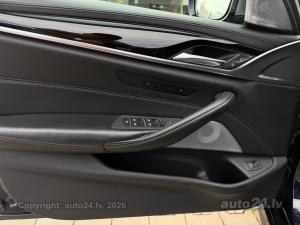 Melns BMW M-series 2018 Tallina, ar dzinēja tilpumu 3.00 L un nobraukumu 194 tūkst. km par 26500 €, foto 17 vietnē AUTOMOTO.COM.LV